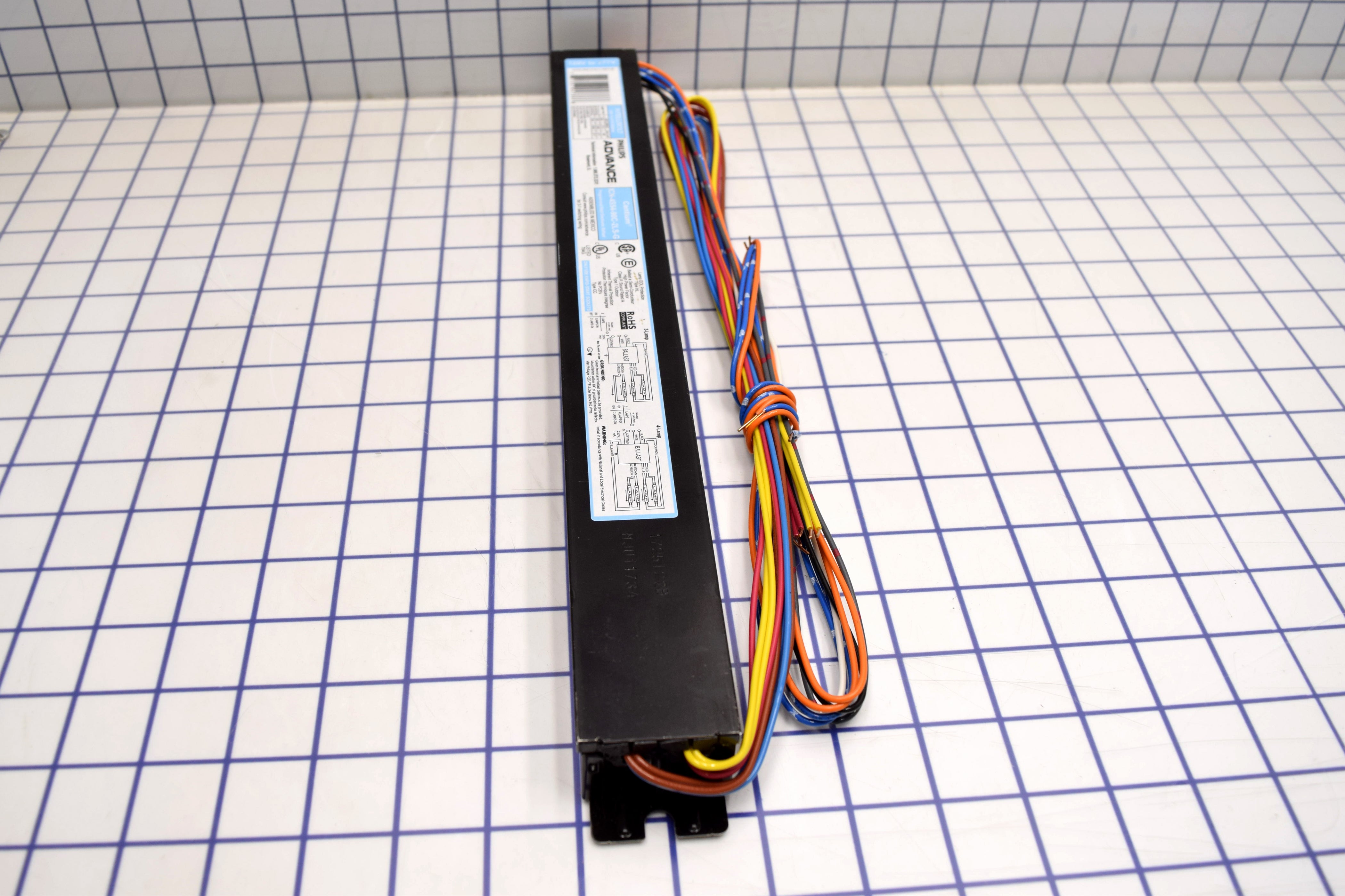 Advance 913710268501 ICN4S5490C2LSG35I Electronic Fluorescent Ballast ...
